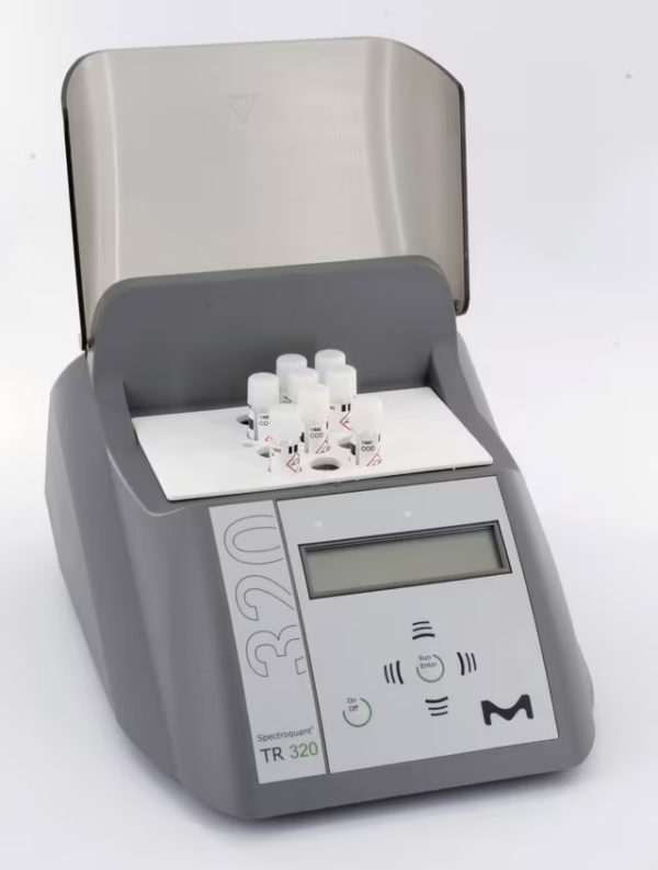 Merck Spectroquant® TR 320 12 holes, 8 preinstalled programmes ...